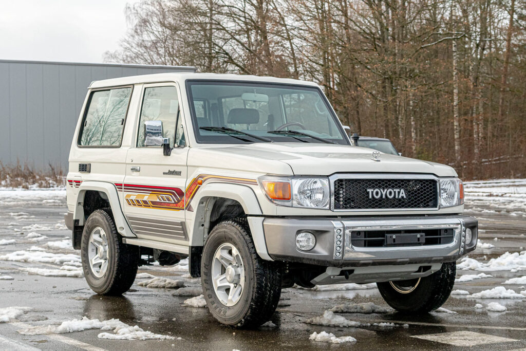 GRJ71 – Retro Mobility