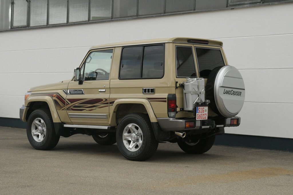 GRJ71 – Retro Mobility
