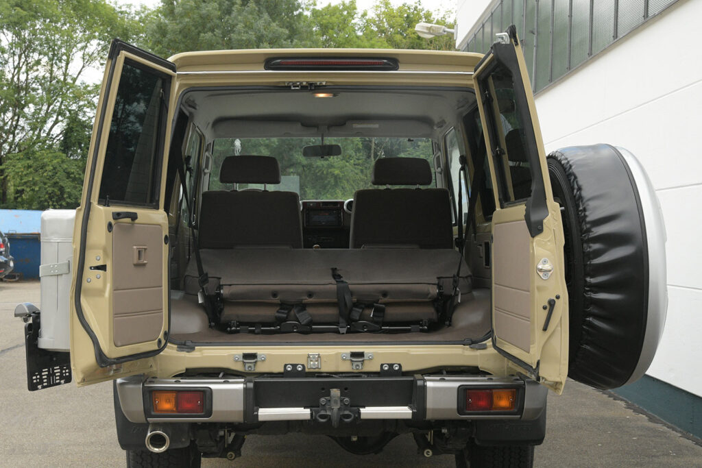 GRJ71 – Retro Mobility