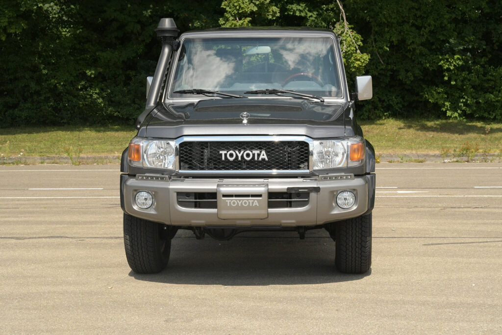 GRJ79 DC – Retro Mobility