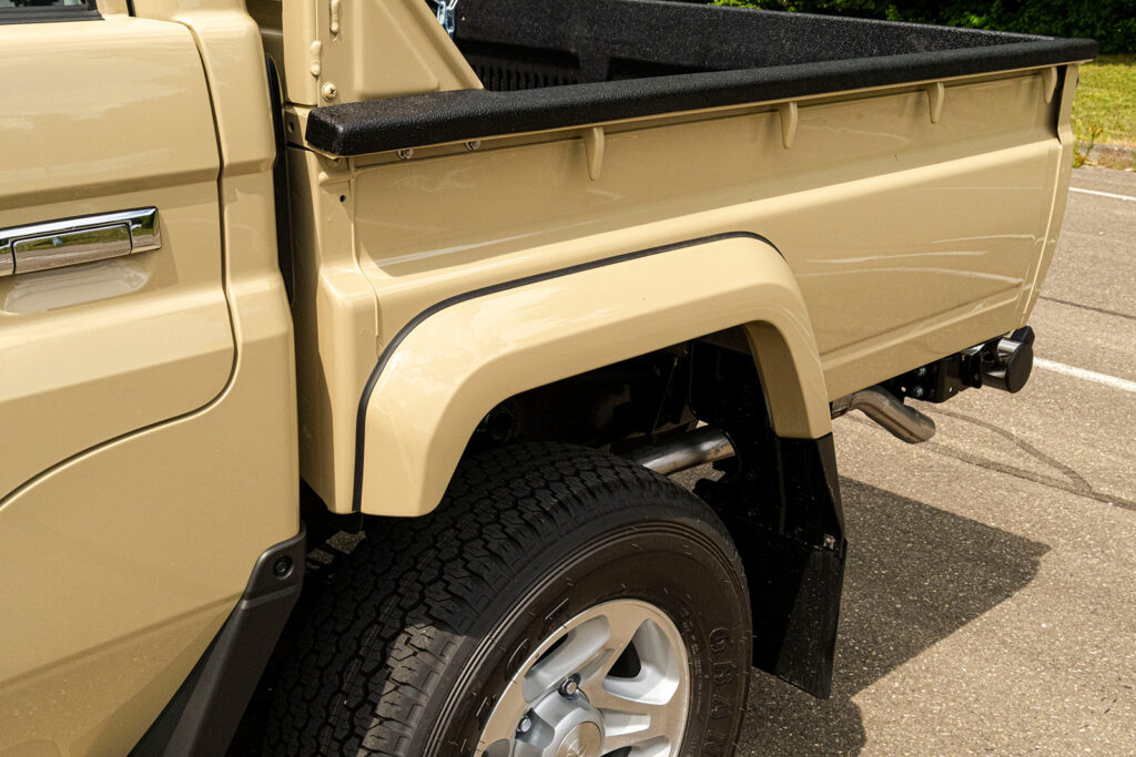 GRJ79 DC – Retro Mobility