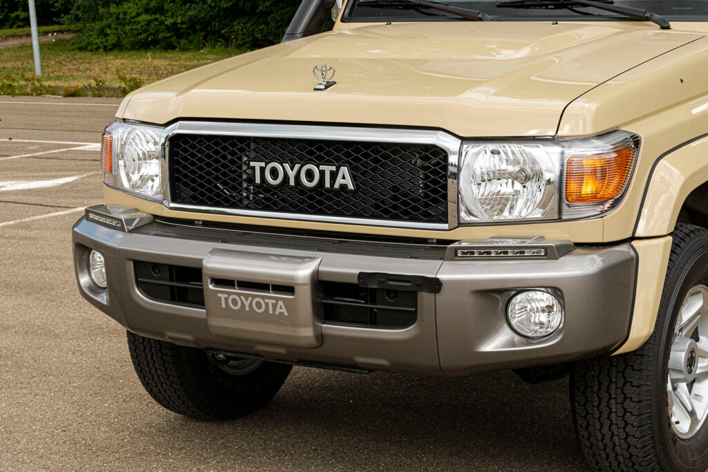GRJ79 DC – Retro Mobility