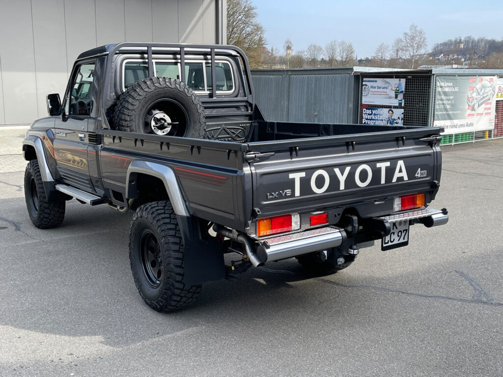 GRJ79 SC – Retro Mobility