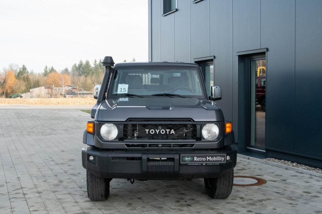 Land Cruiser GRJ76 Facelift – Retro Mobility
