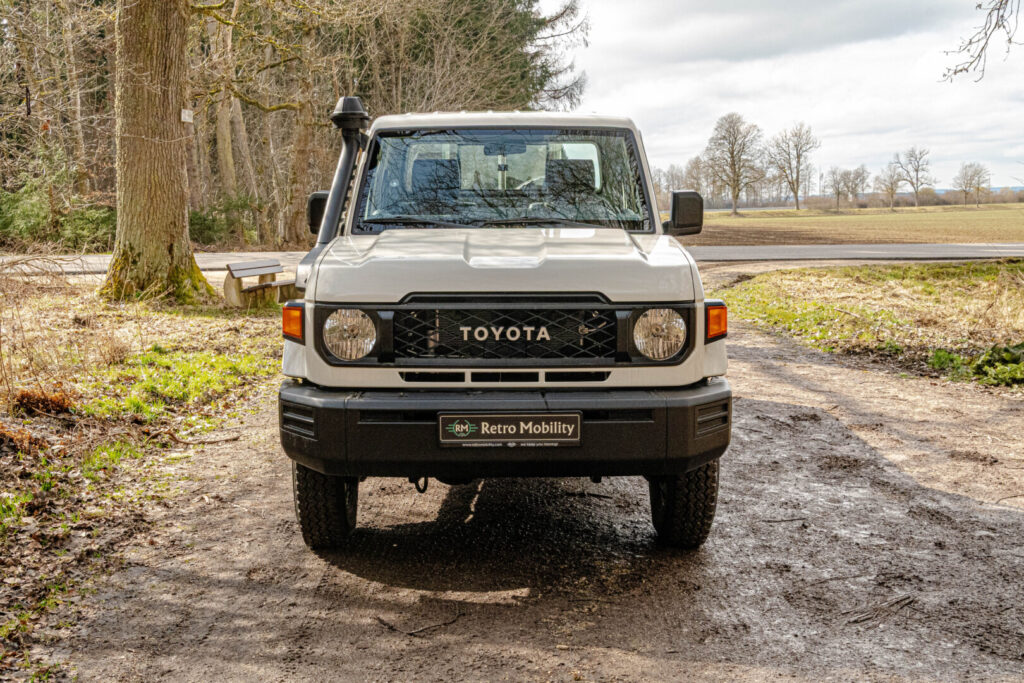 Land Cruiser GRJ79 SC Facelift – Retro Mobility