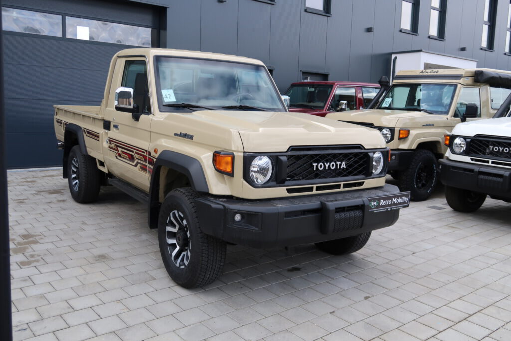 Land Cruiser GRJ79 SC Facelift – Retro Mobility